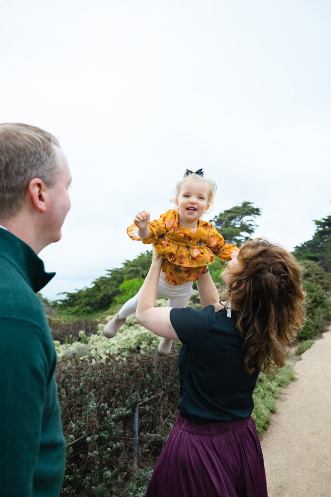 San Francisco Family Photos at Lands End - Laura Jaeger Photography