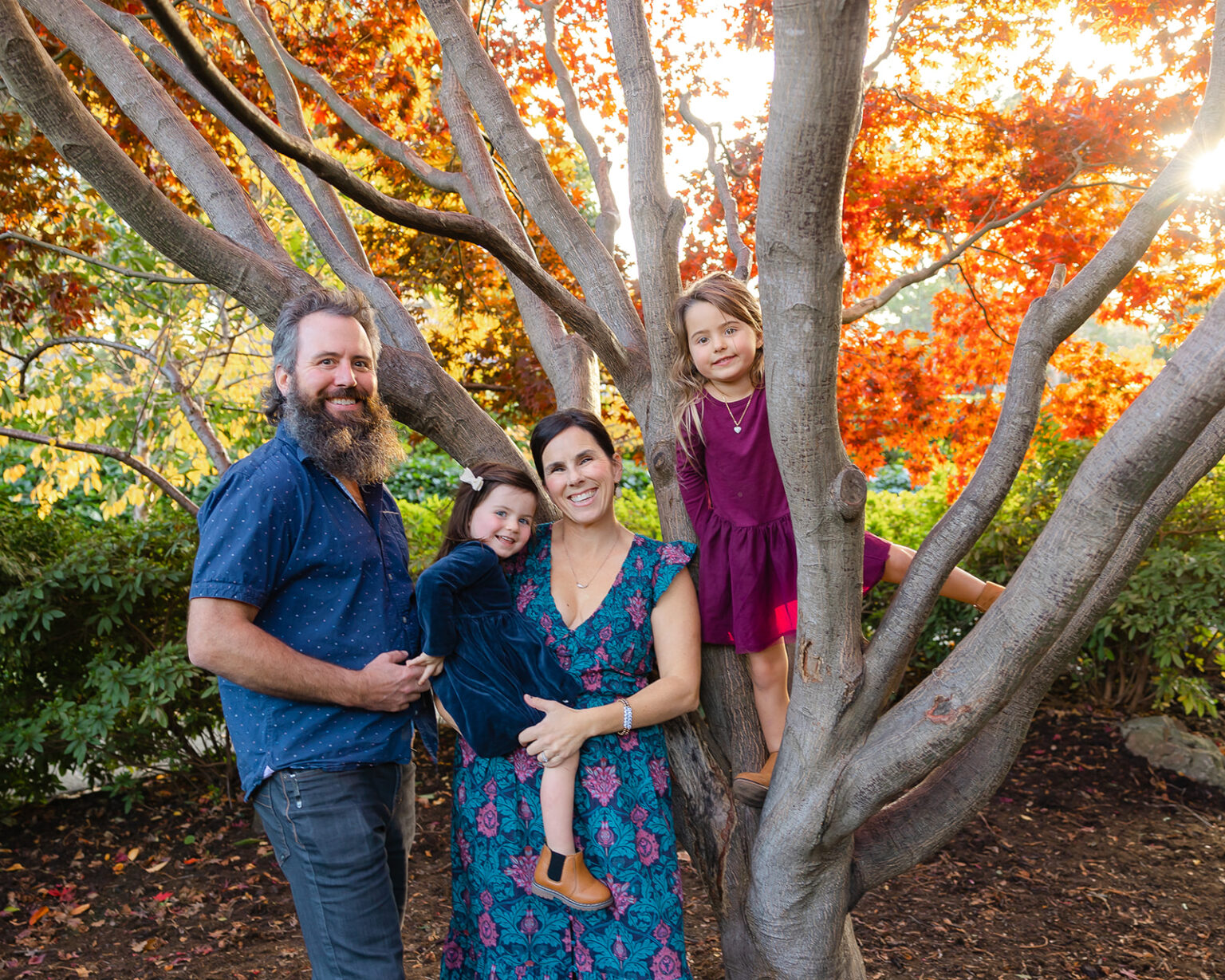Fall Family Photos at Piedmont Park in the East Bay of California - Laura Jaeger Photography